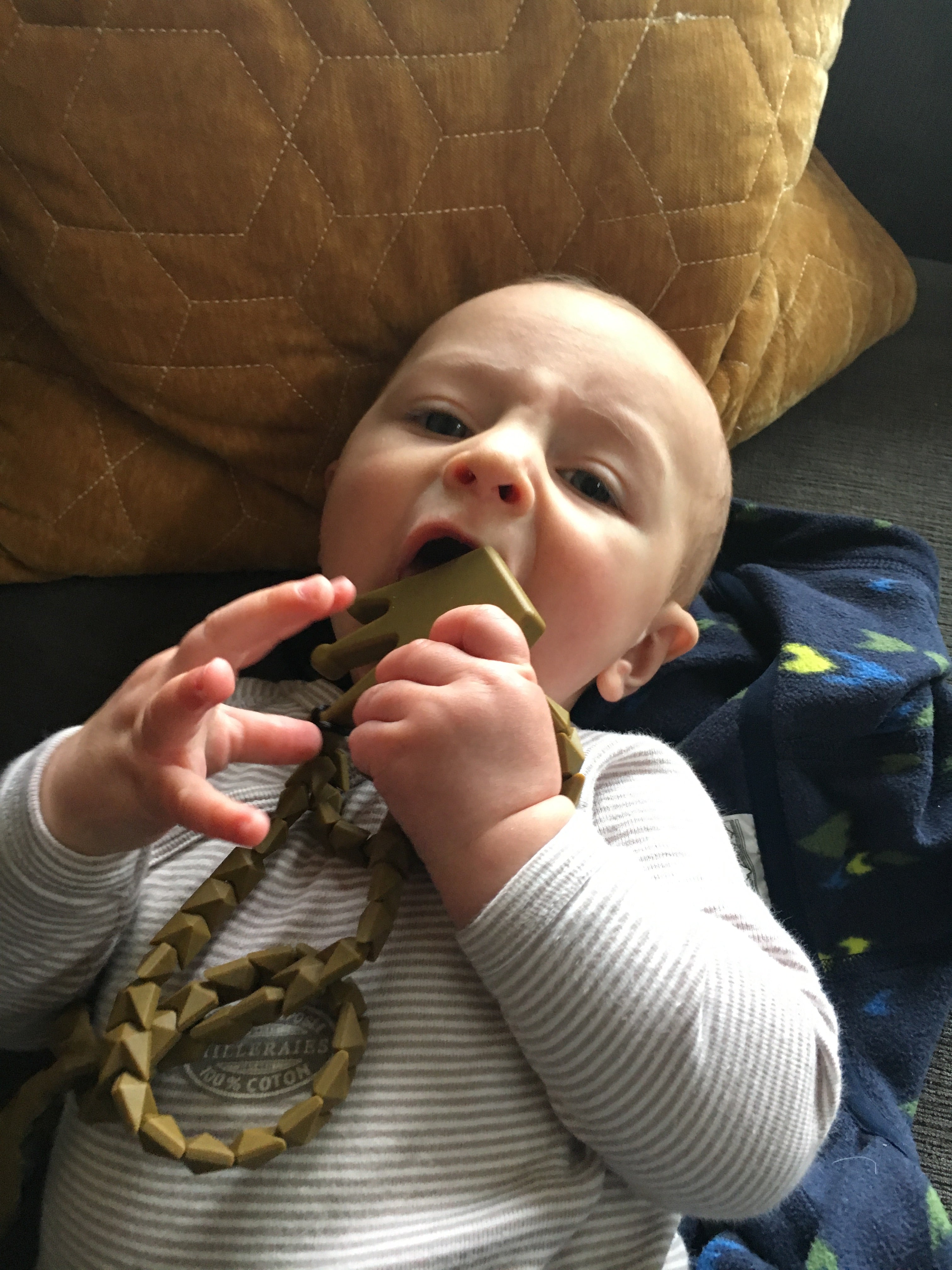 Chew Chainz - The Ultimate Baby Gift for Dads